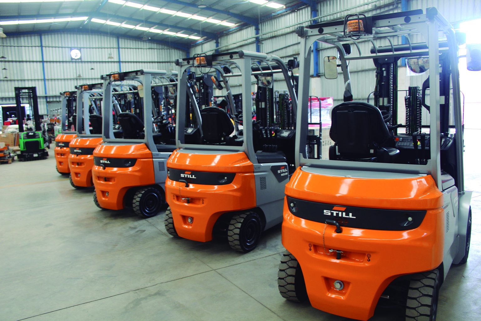 Dercomaq suma a su portafolio equipos industriales Still con tecnología ...